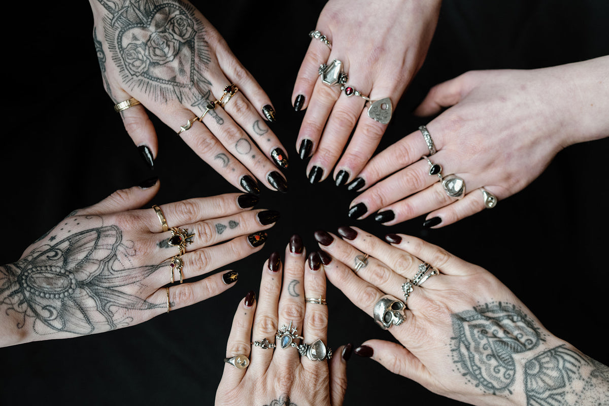 Handmade alternative jewellery – Bonearrow