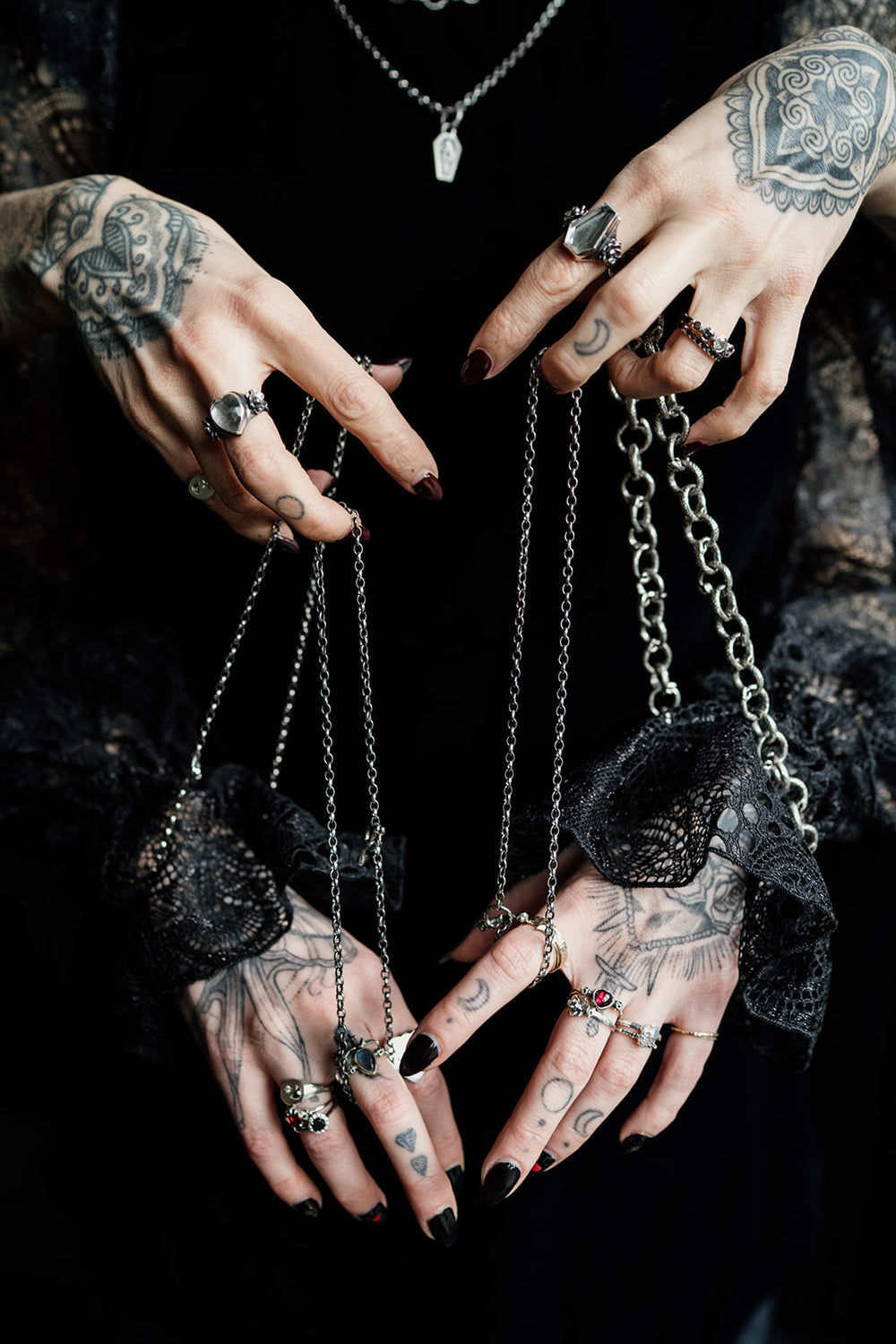 Handmade alternative jewellery – Bonearrow